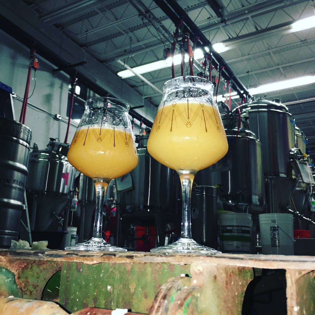 Glassware – Twin Elephant Brewing Company